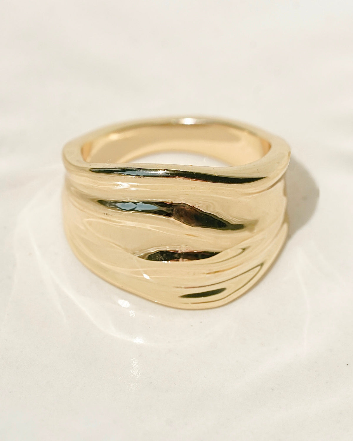 Liquid Ring | Equine Exchange Tack Shop